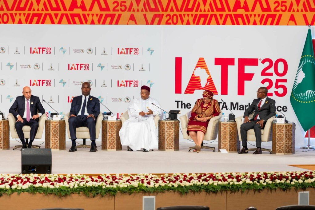 IATF 2025 : Mahamadou Issoufou appelle les pays africains à mobiliser leurs ressources et œuvrer ...